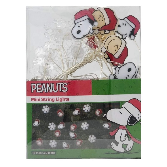Peanuts | Holiday | Peanuts Charlie Brown Snoopy Mini Led String Lights ...